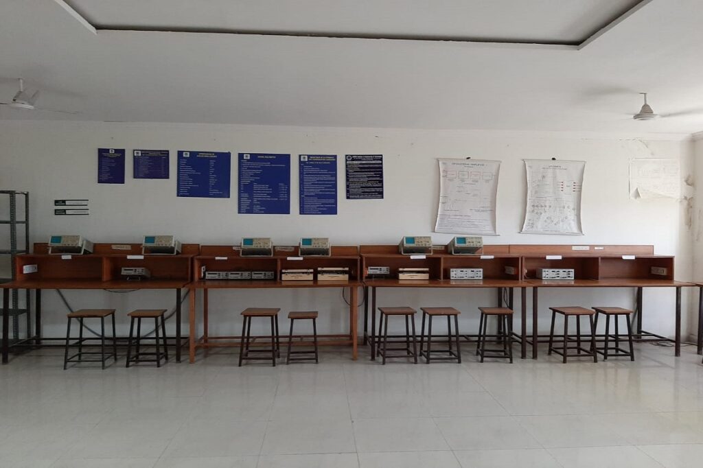 ECE-Infastructure - Lords Institute of Engineering and Technology