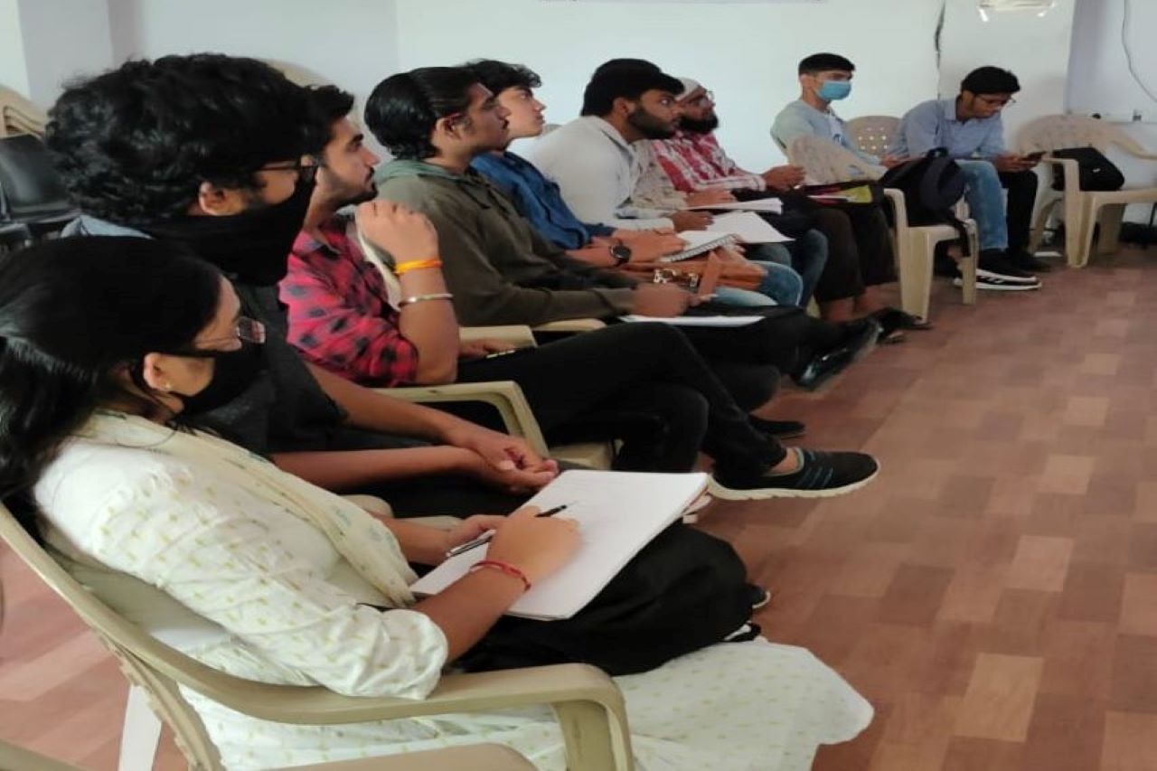 How to Draft Business Model - Lords Institute of Engineering and Technology