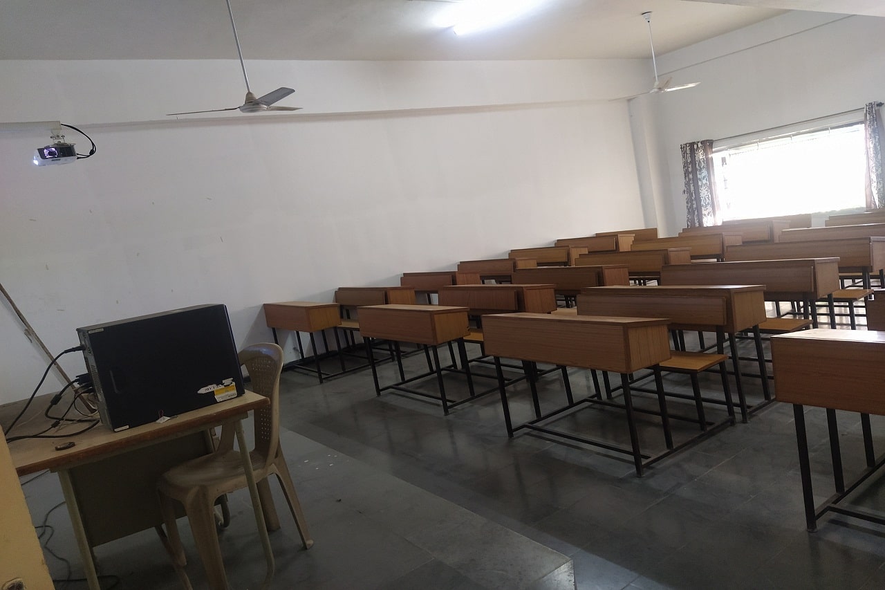 ECE-Infastructure - Lords Institute of Engineering and Technology