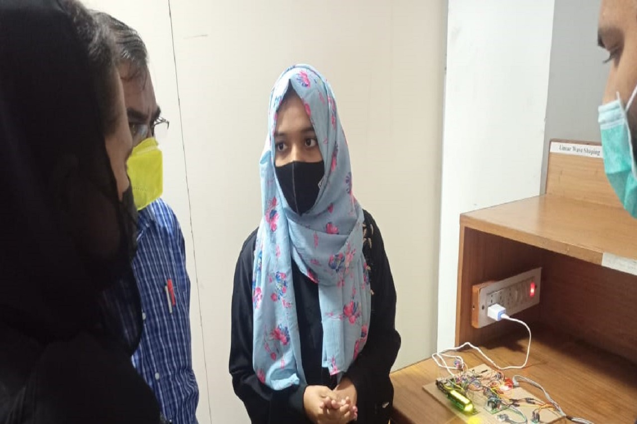 ECE-Project Expo and Signature Day - Lords Institute of Engineering and ...