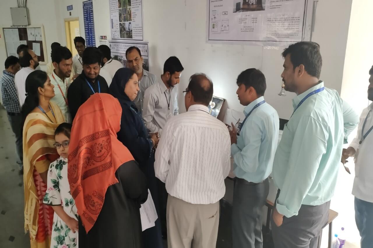 Project Expo - 2K22 (EEE) - Lords Institute of Engineering and Technology