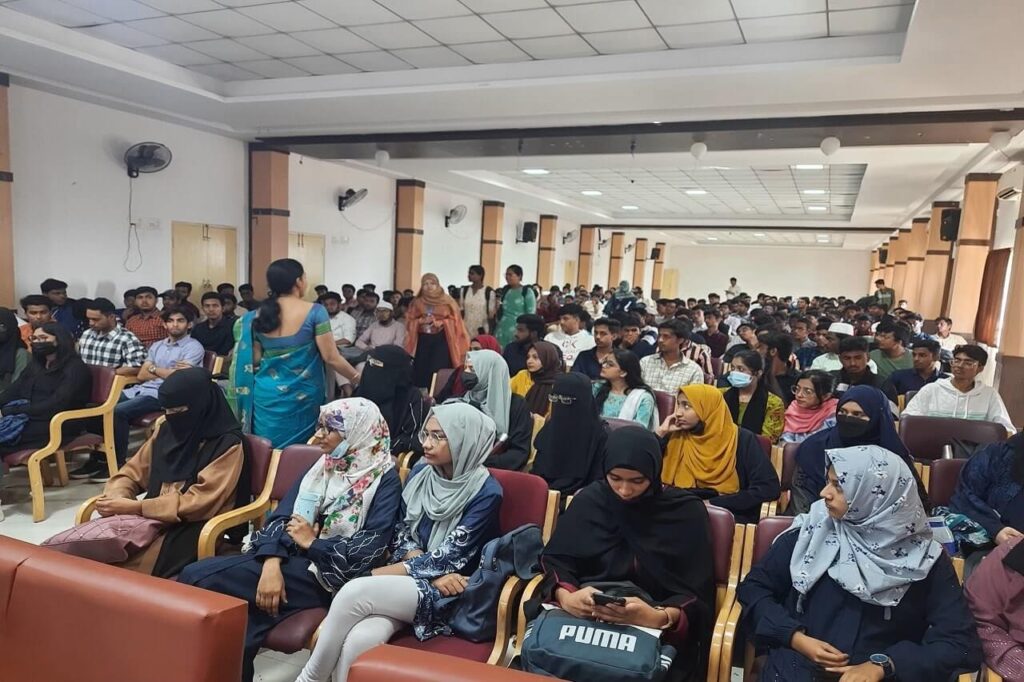 Positive Mindset for Excellence in Class - Lords Institute of ...