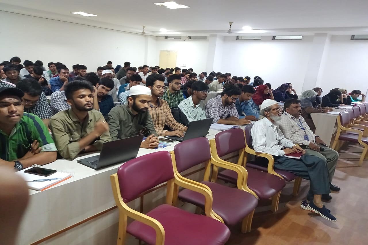 Seminar on Full Stack Web Development - Lords Institute of Engineering ...