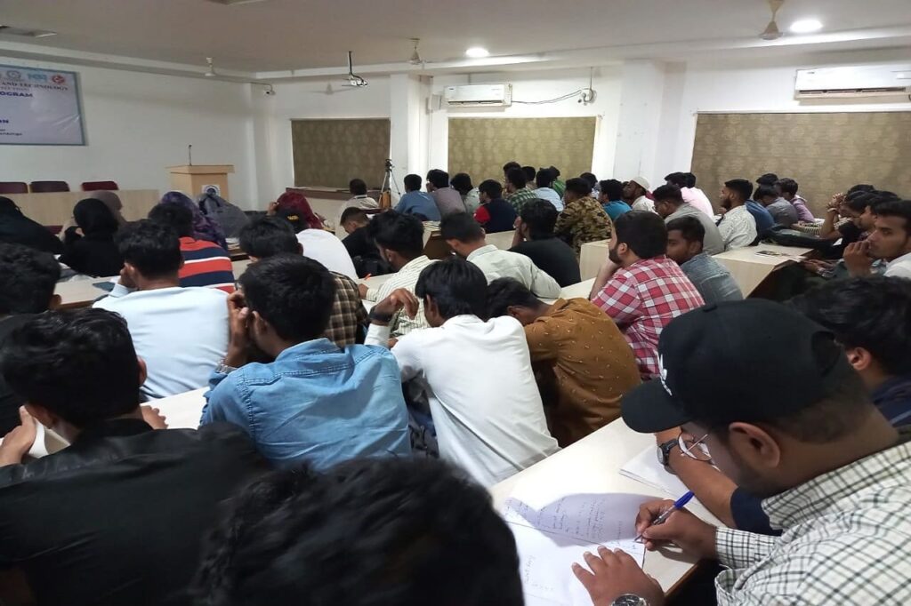 Seminar on Full Stack Web Development - Lords Institute of Engineering ...