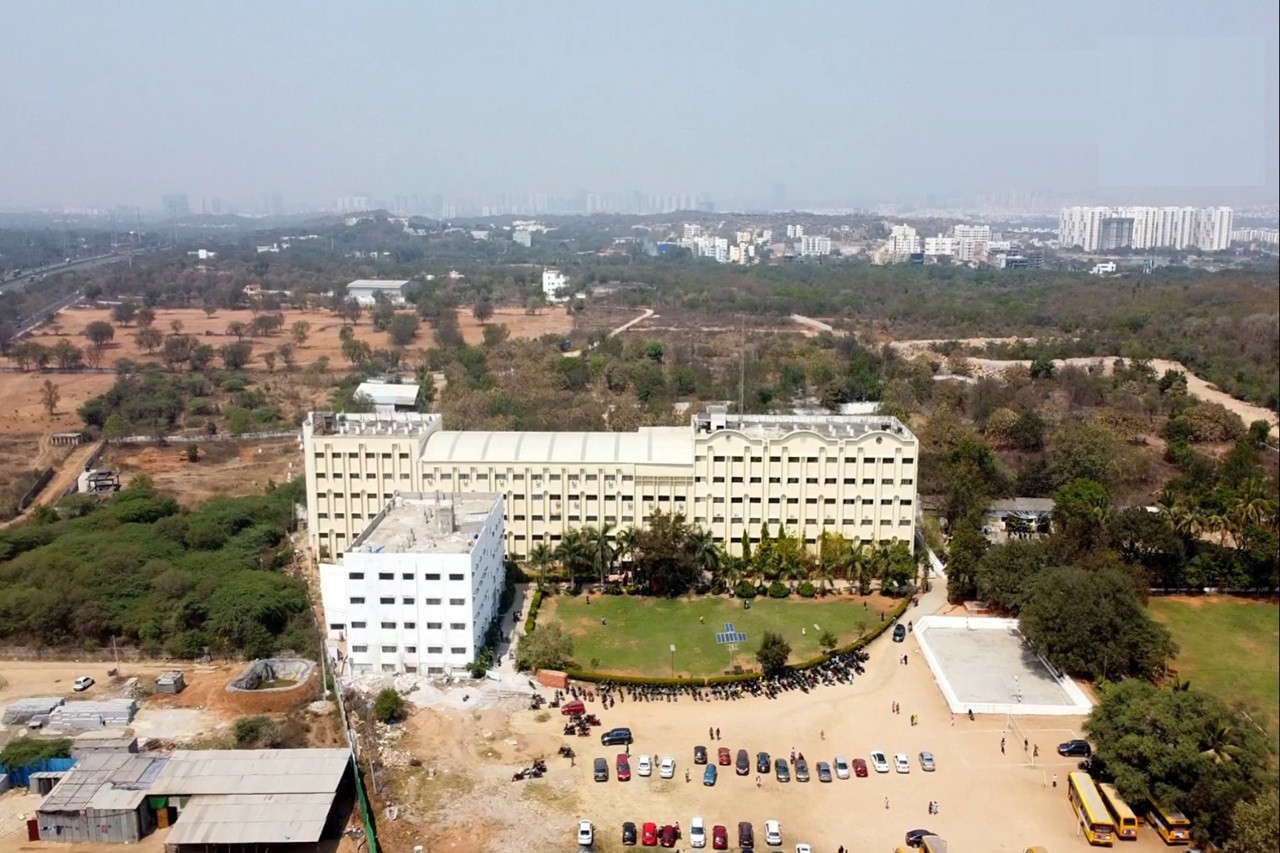 World Class Facilities - Lords Institute of Engineering and Technology