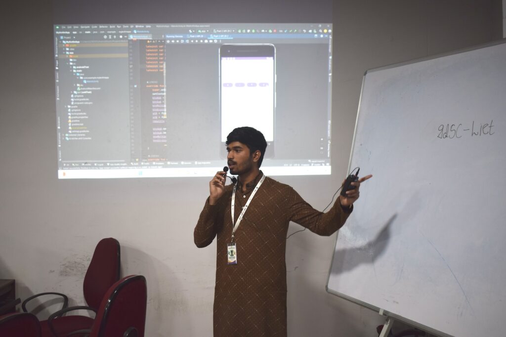 Hackmas Android Edition - Lords Institute of Engineering and Technology